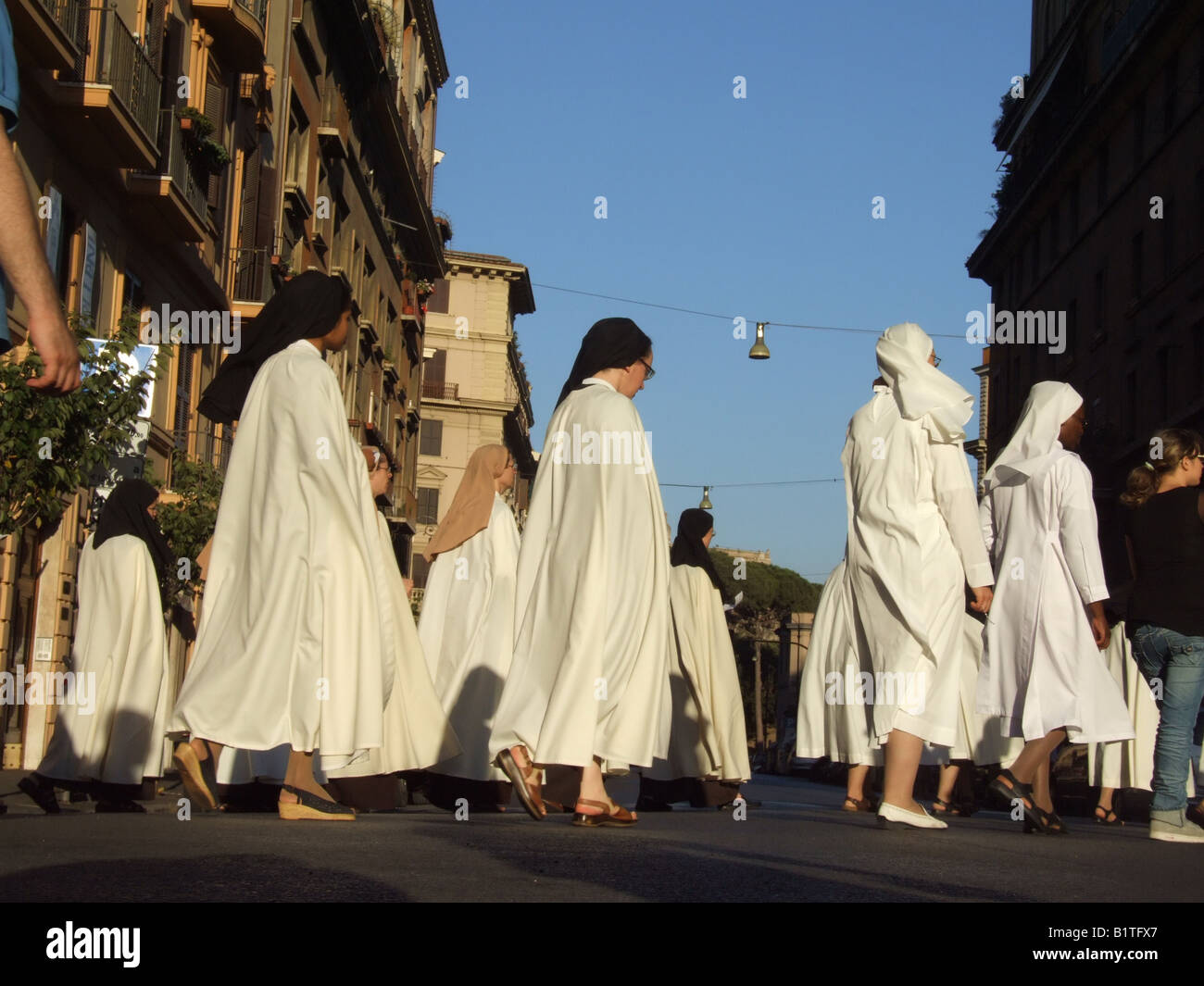 nuns at religious procession in rome italy Stock Photo - Alamy