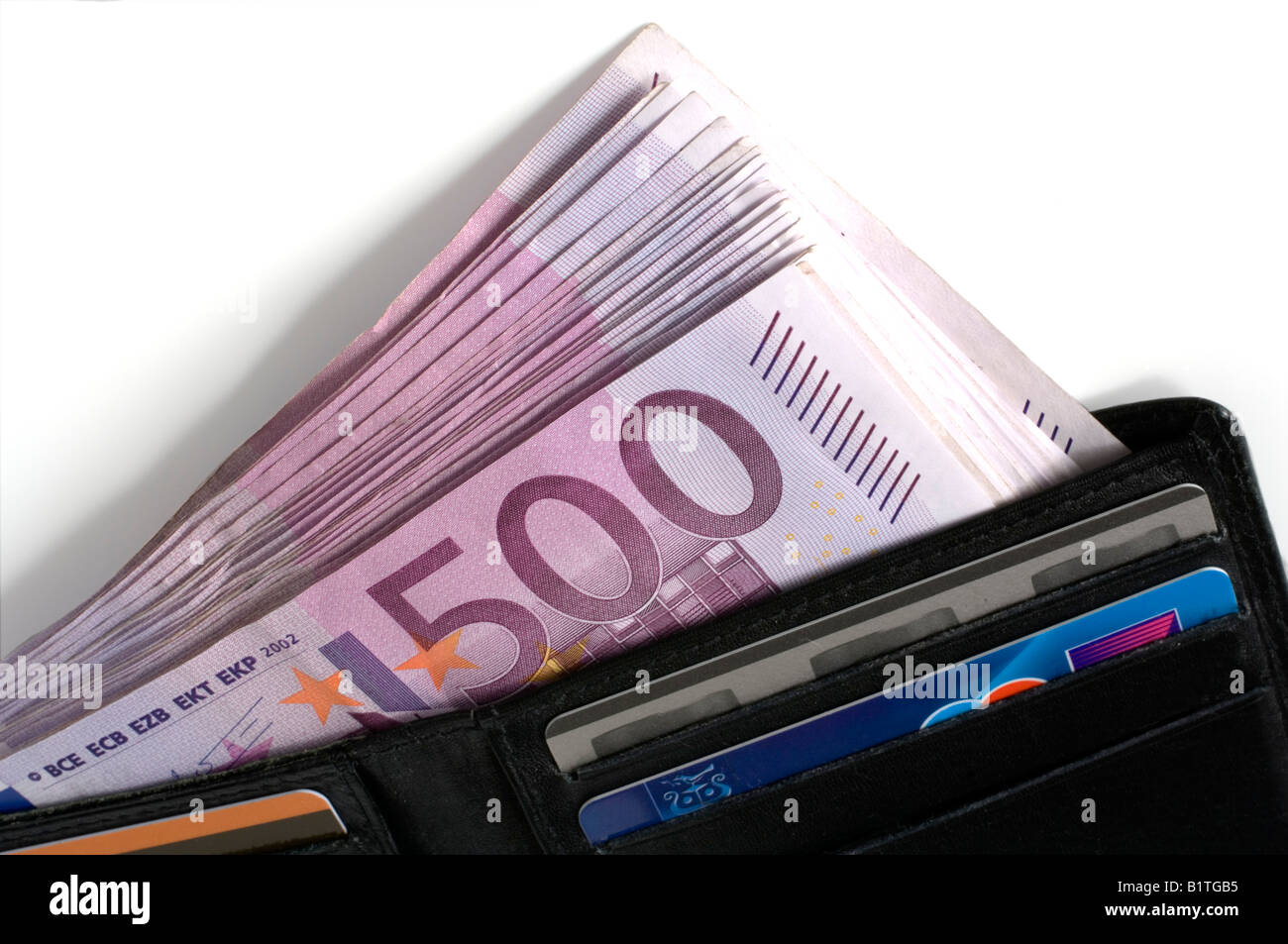 A bundle of 500 euro banknotes in a wallet Stock Photo - Alamy
