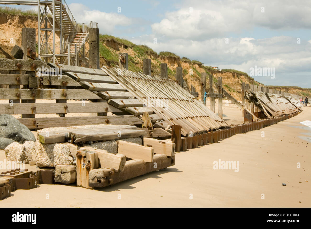 Wooden Sea Defences High Resolution Stock Photography and Images - Alamy
