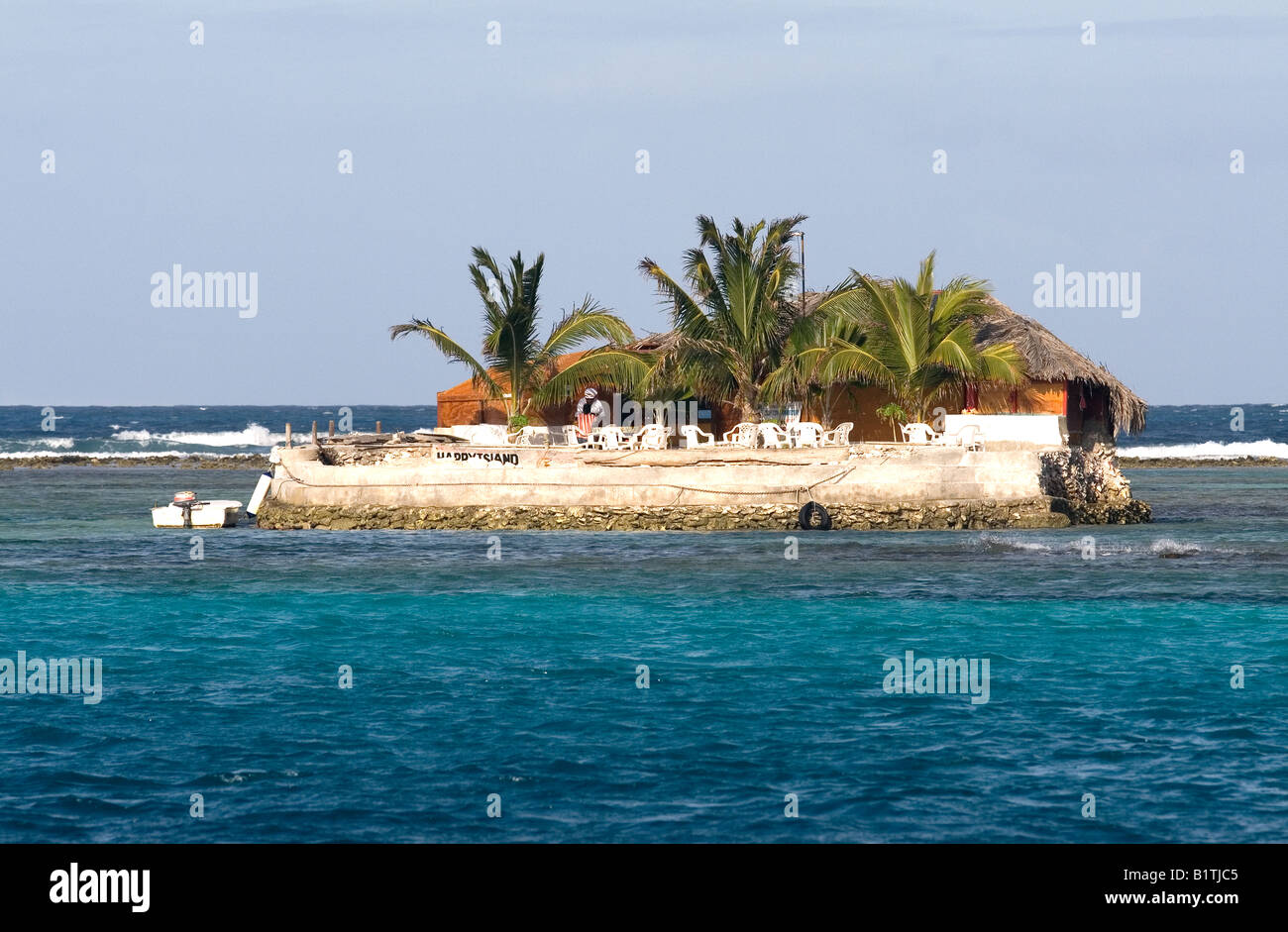 Happy Island at Union Island in the Grenadines, Eastern Caribbean Stock ...