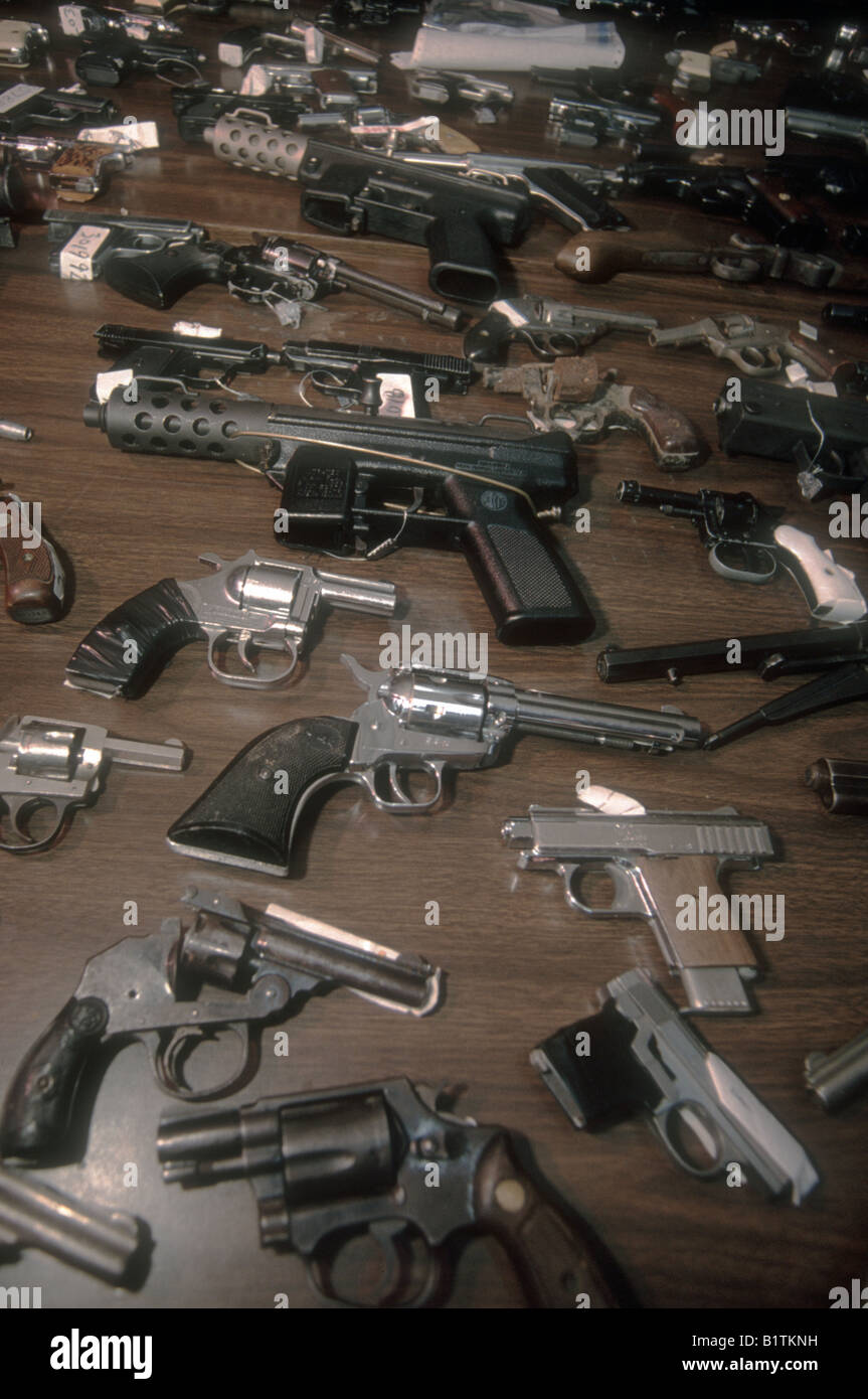 This New York City Police Dept displays some of the guns that were ...
