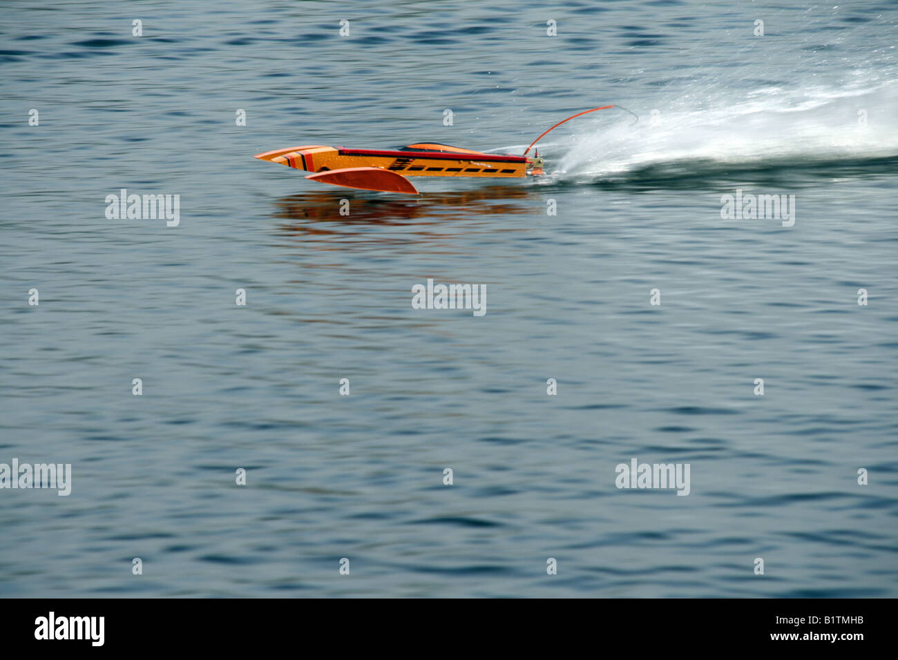 Miniature speedboat hi-res stock photography and images - Alamy