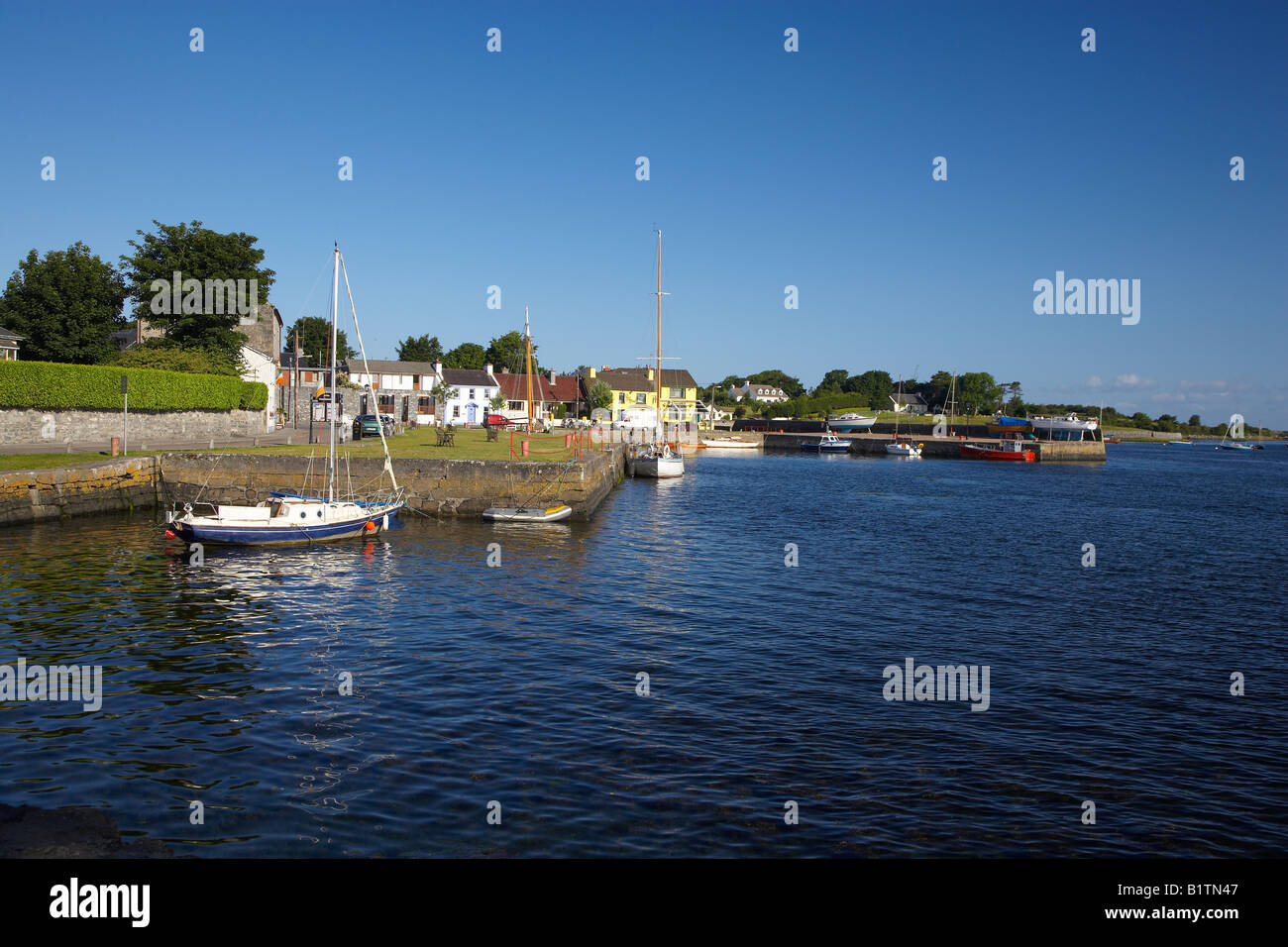 Kinvara Harbour, County Galway, Ireland Stock Photo - Alamy