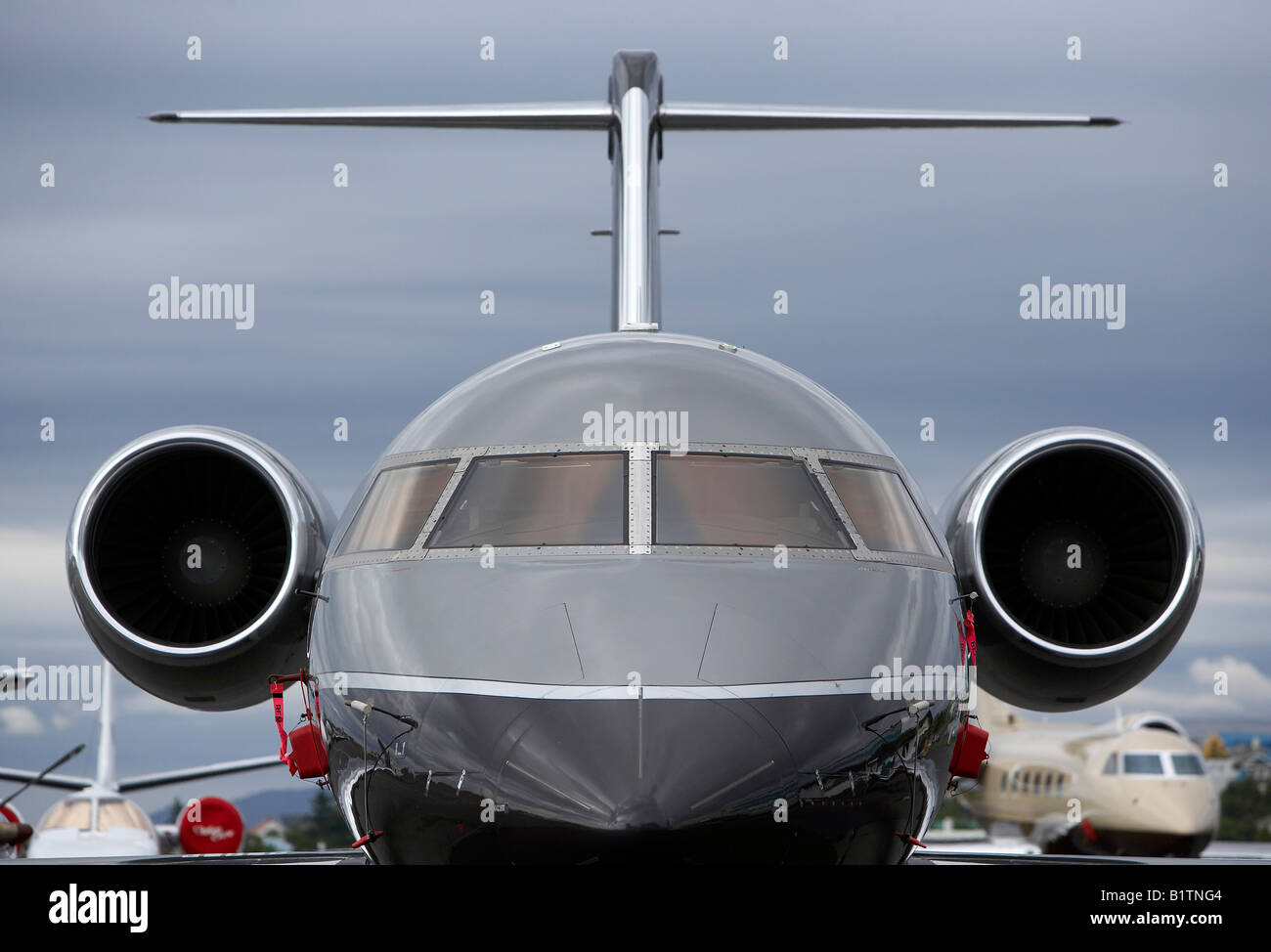 Lear jet hi-res stock photography and images - Alamy