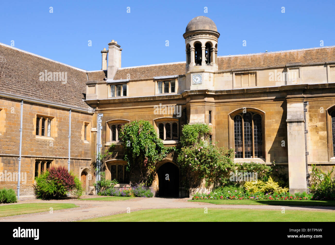 Caius court hi-res stock photography and images - Alamy