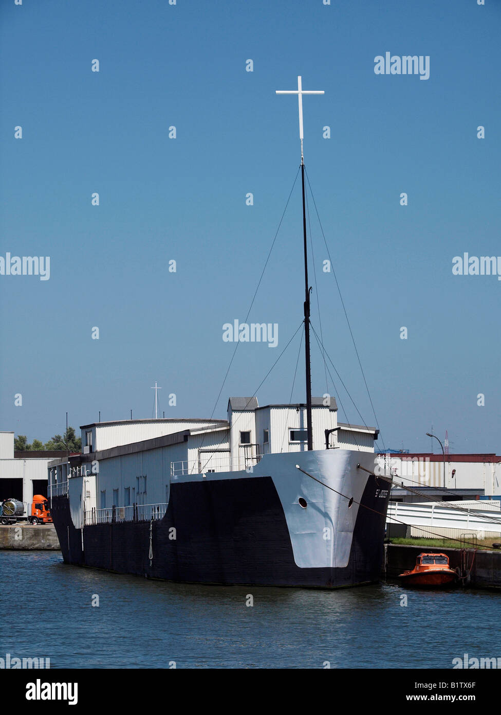 Antwerp by boat hi-res stock photography and images - Alamy