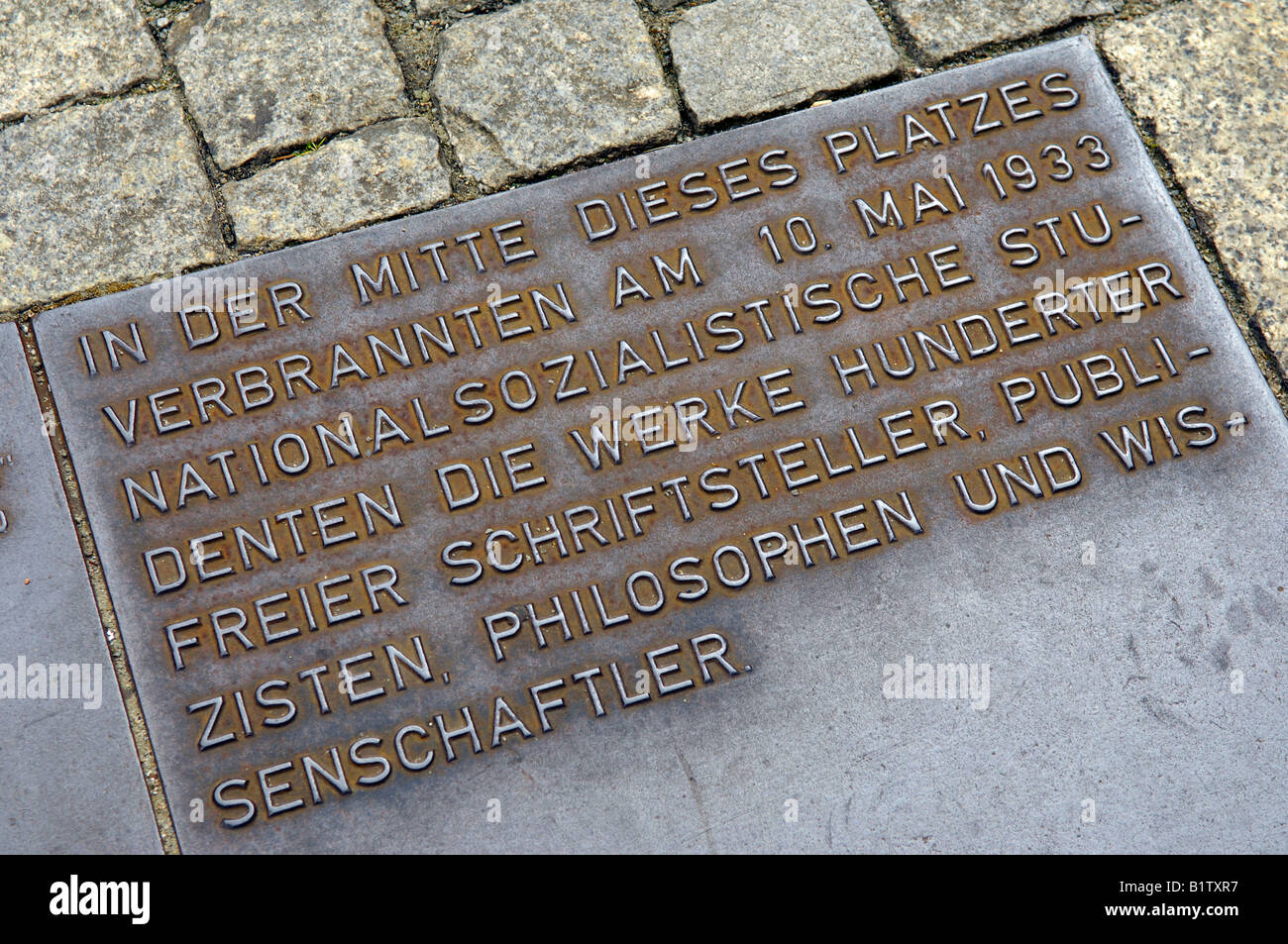 book burning plaque bebelplatz berlin bronze commemorative anti-fascist ...
