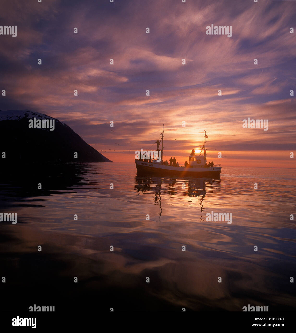 Whaling boat hi-res stock photography and images - Alamy