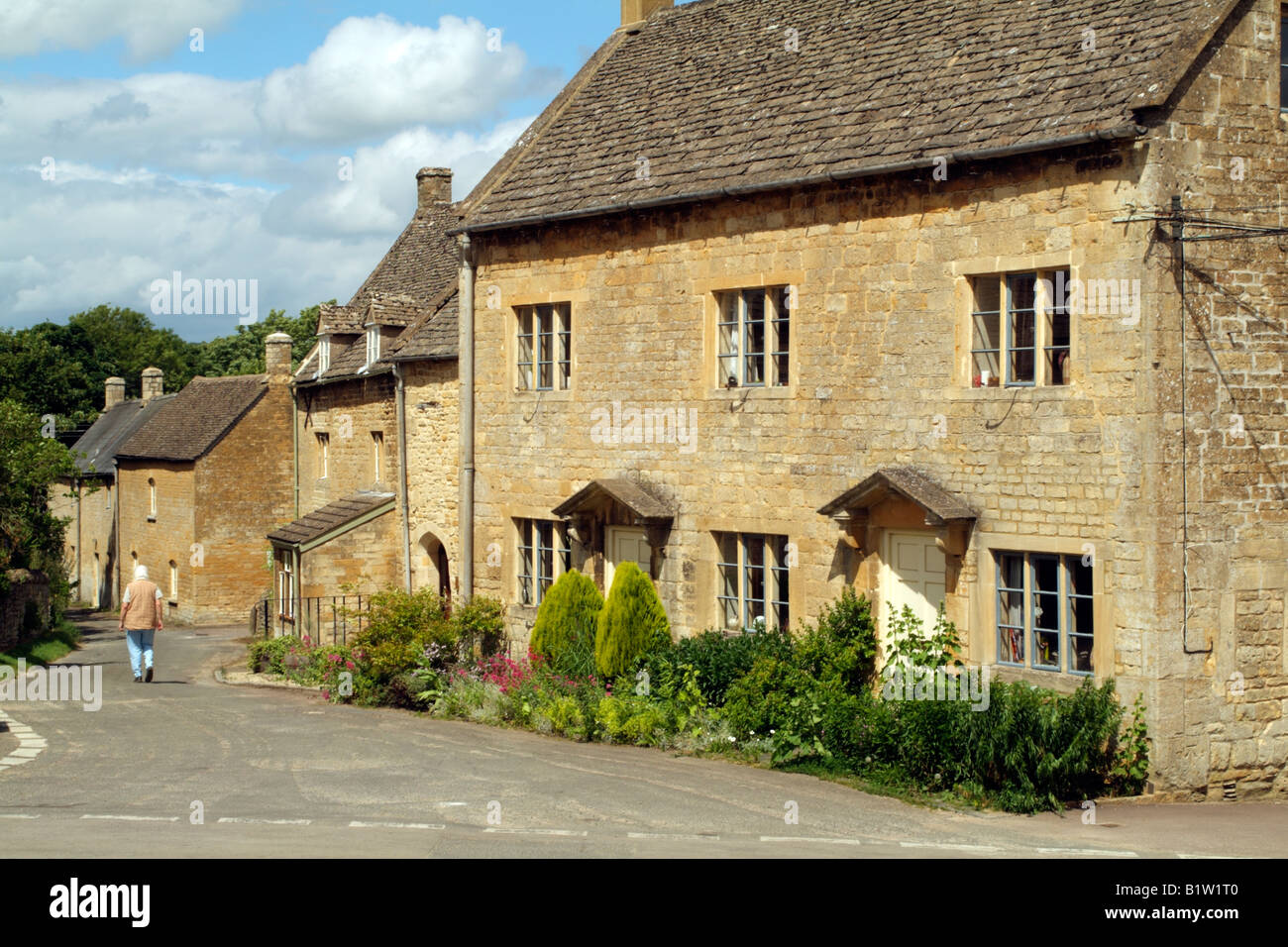 Guiting Power village properties in the Cotswolds Gloucestershire ...