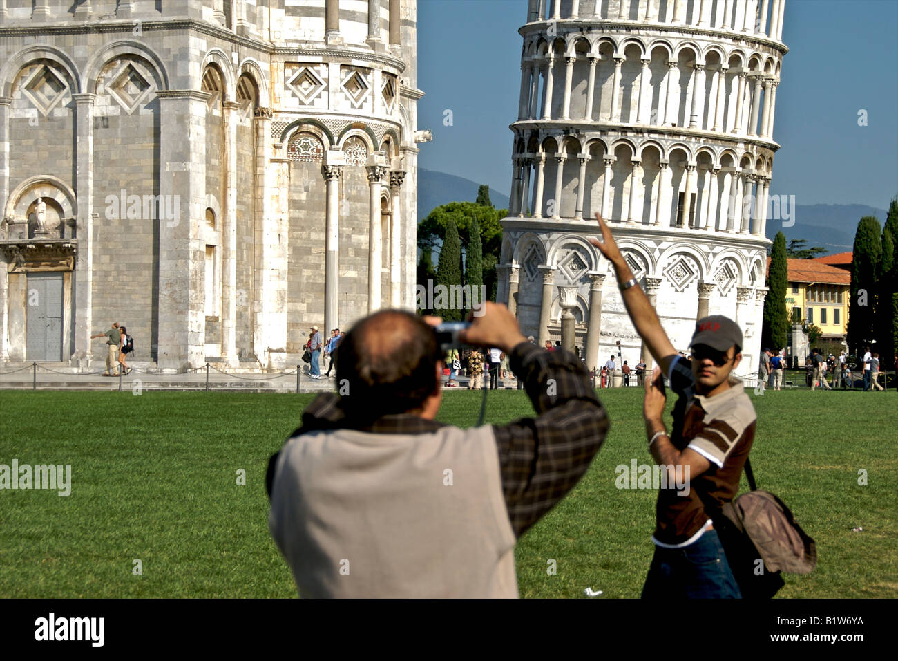 Person hold up leaning tower of pisa hi-res stock photography and ...
