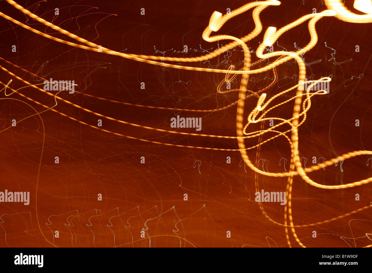 Red glowing light trails hi-res stock photography and images - Alamy