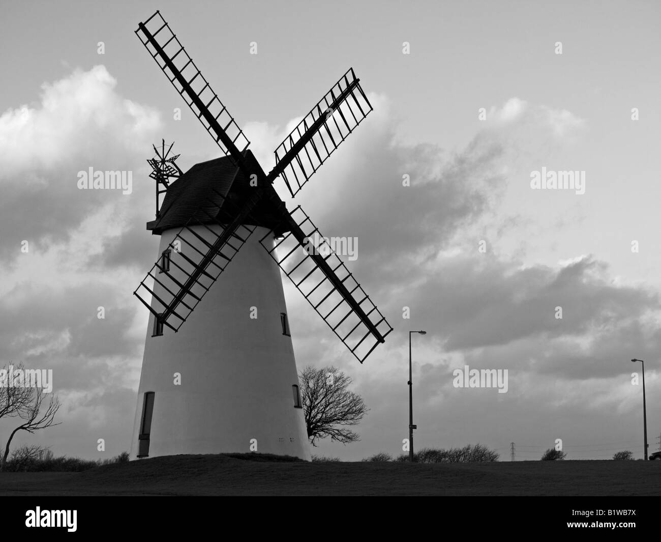 The Mereside Windmill in Blackpool Stock Photo - Alamy