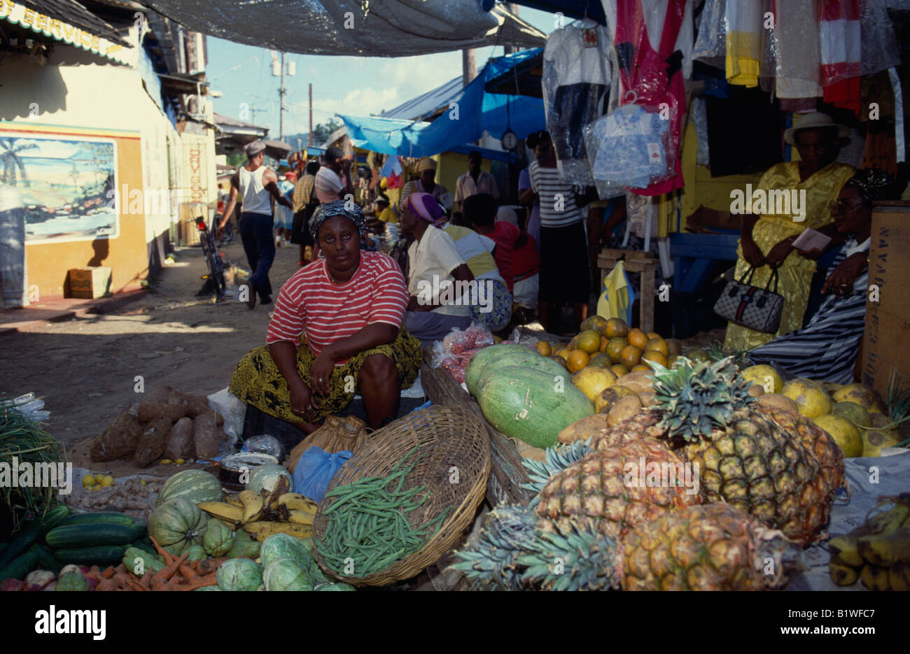 Jamaican fruit market hi-res stock photography and images - Alamy