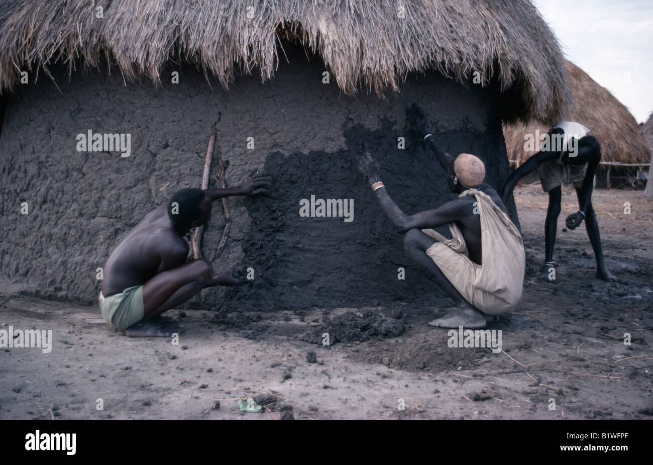Mud plaster hi-res stock photography and images - Alamy