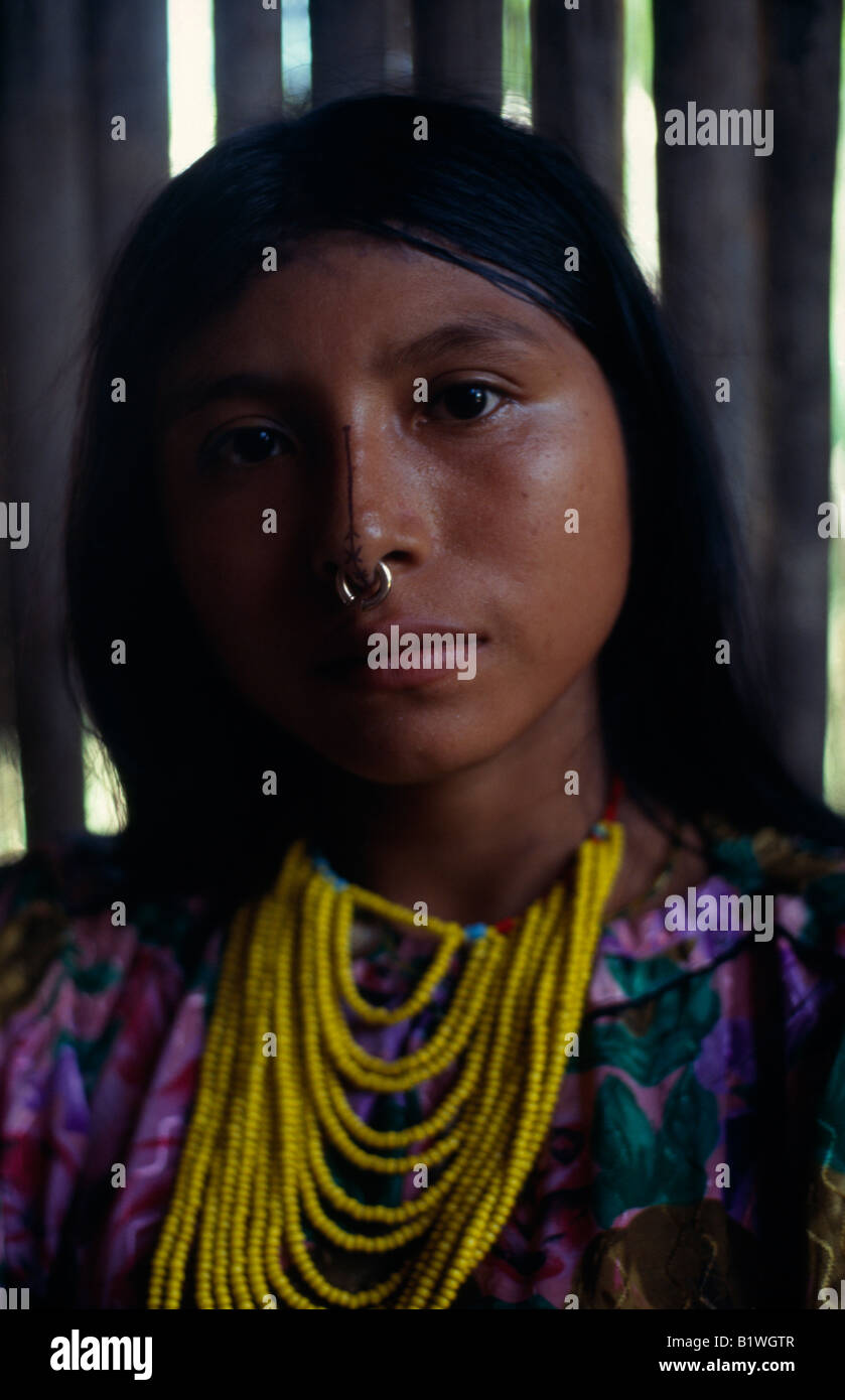 COLOMBIA Darien Kuna Indians Stock Photo - Alamy