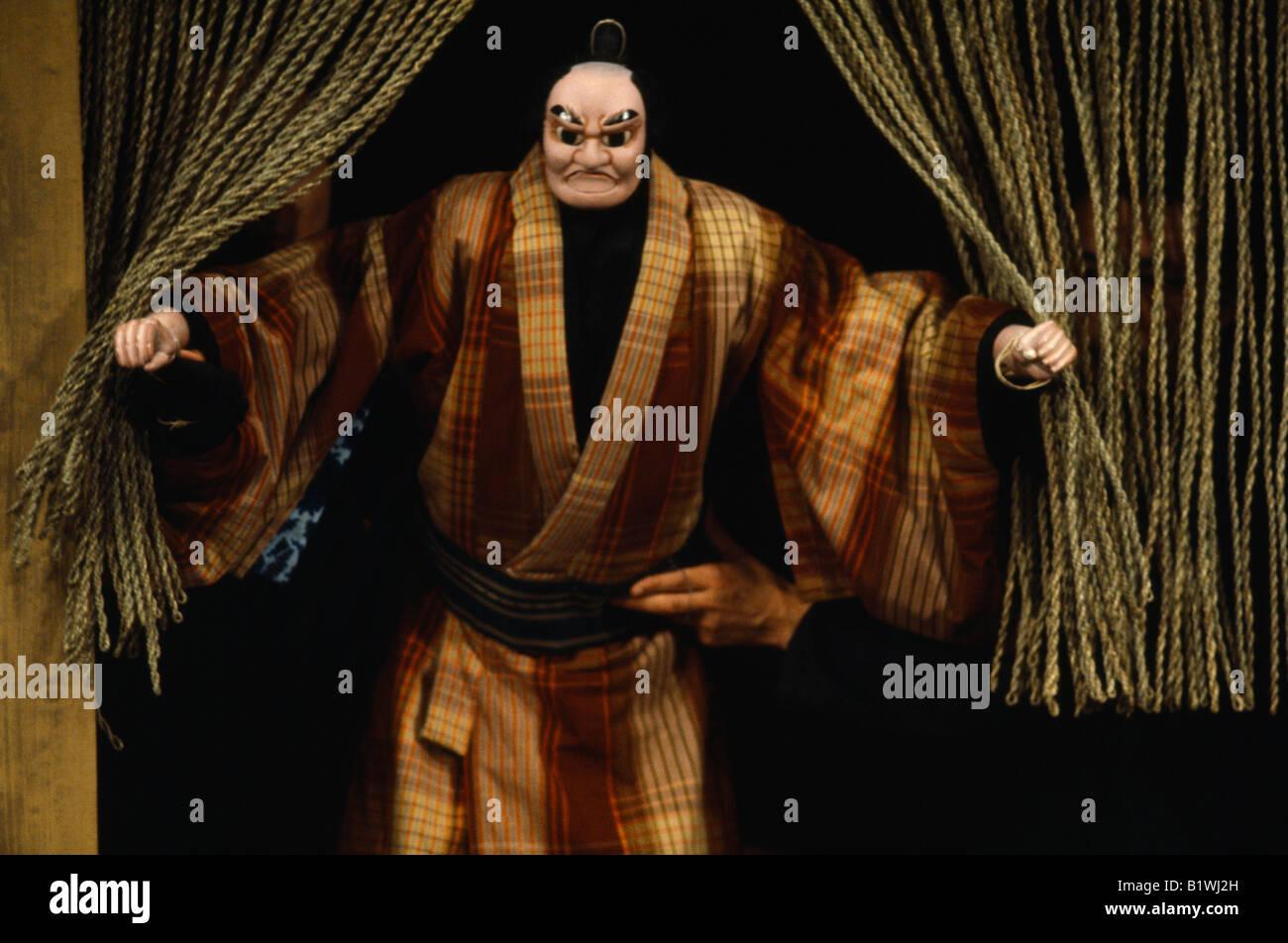Japanese puppets hi-res stock photography and images - Alamy