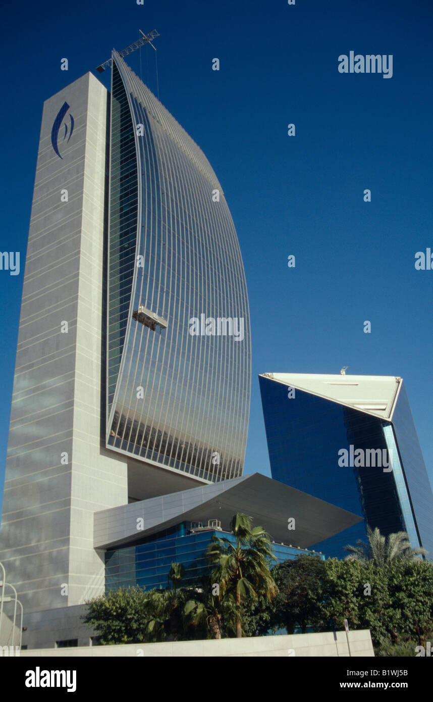 Dubai chamber commerce uae hi-res stock photography and images - Alamy