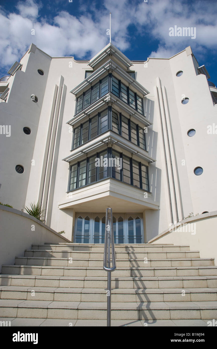 Warnes worthing hi-res stock photography and images - Alamy