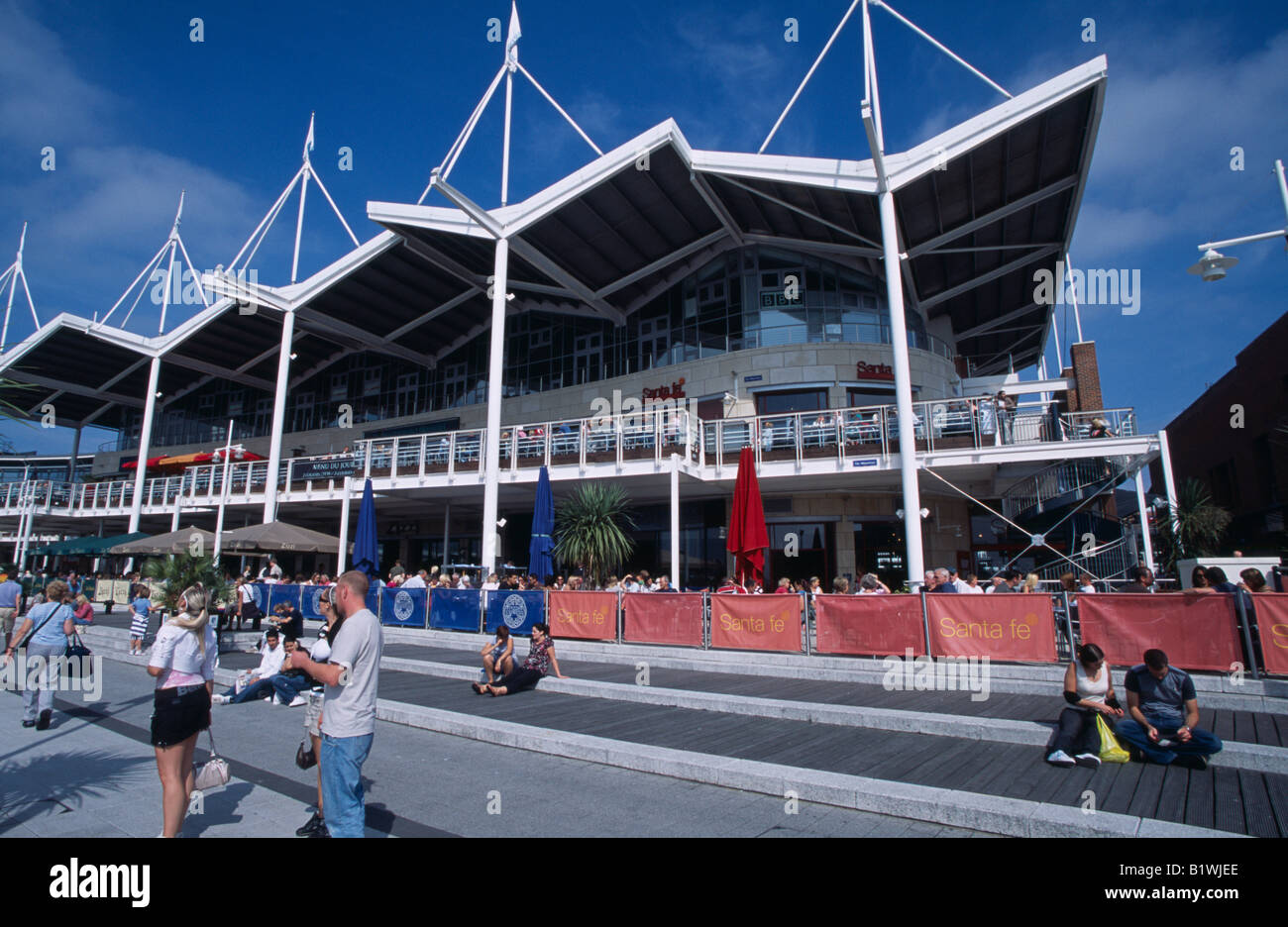 Gunwharf Keys High Resolution Stock Photography and Images - Alamy