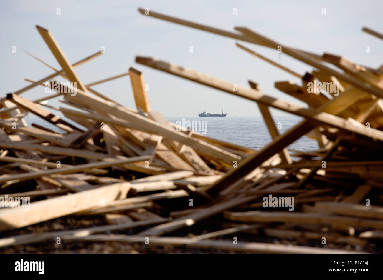 Timber ship hi-res stock photography and images - Alamy