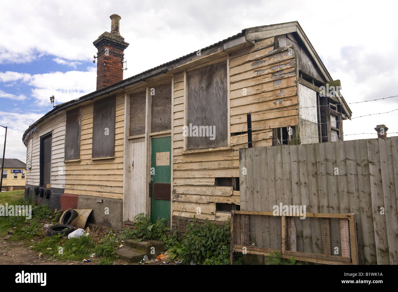 old derelict wooden house Stock Photo - Alamy