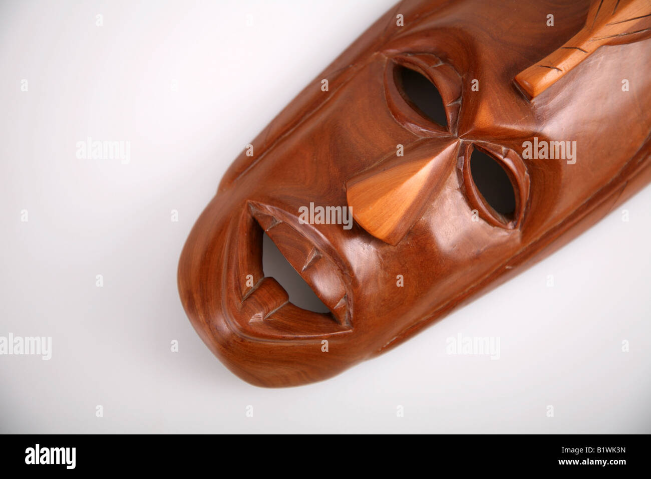 Maasai mask hi-res stock photography and images - Alamy