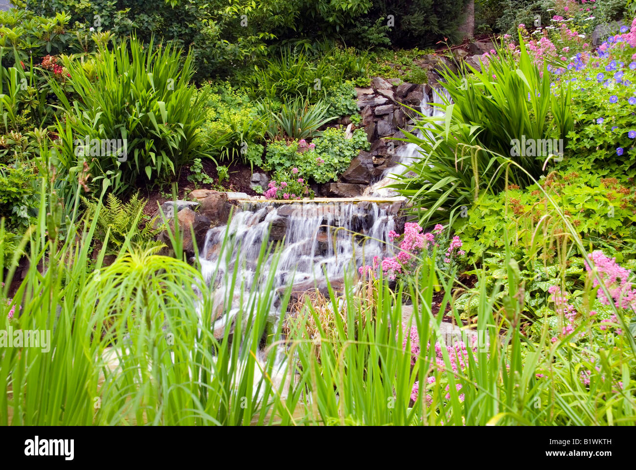 Horizontal motion hi-res stock photography and images - Alamy