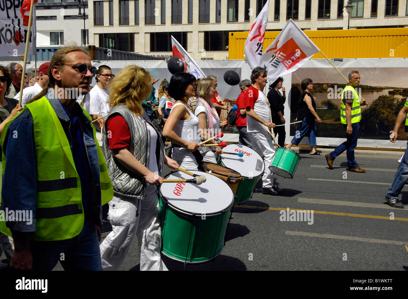 trade union ver.di independent multi-service protest demonstration ...