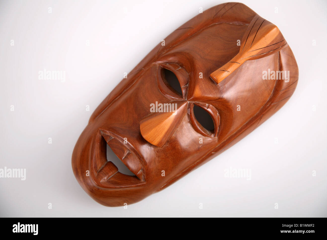 Maasai mask hi-res stock photography and images - Alamy