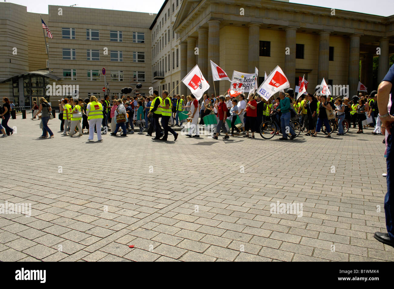 trade union ver.di independent multi-service protest demonstration ...