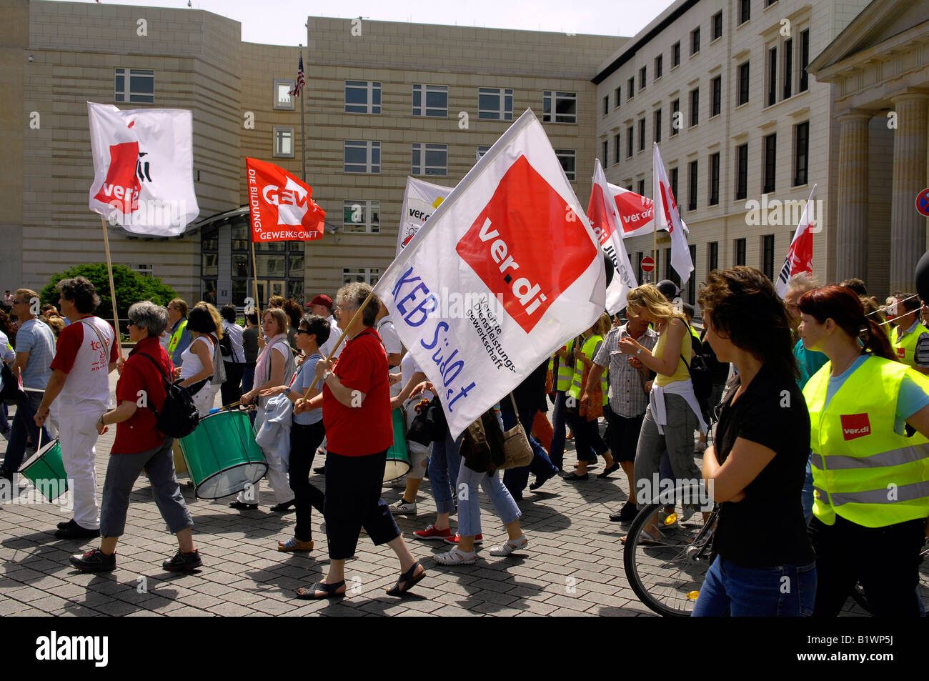 trade union ver.di independent multi-service protest demonstration ...