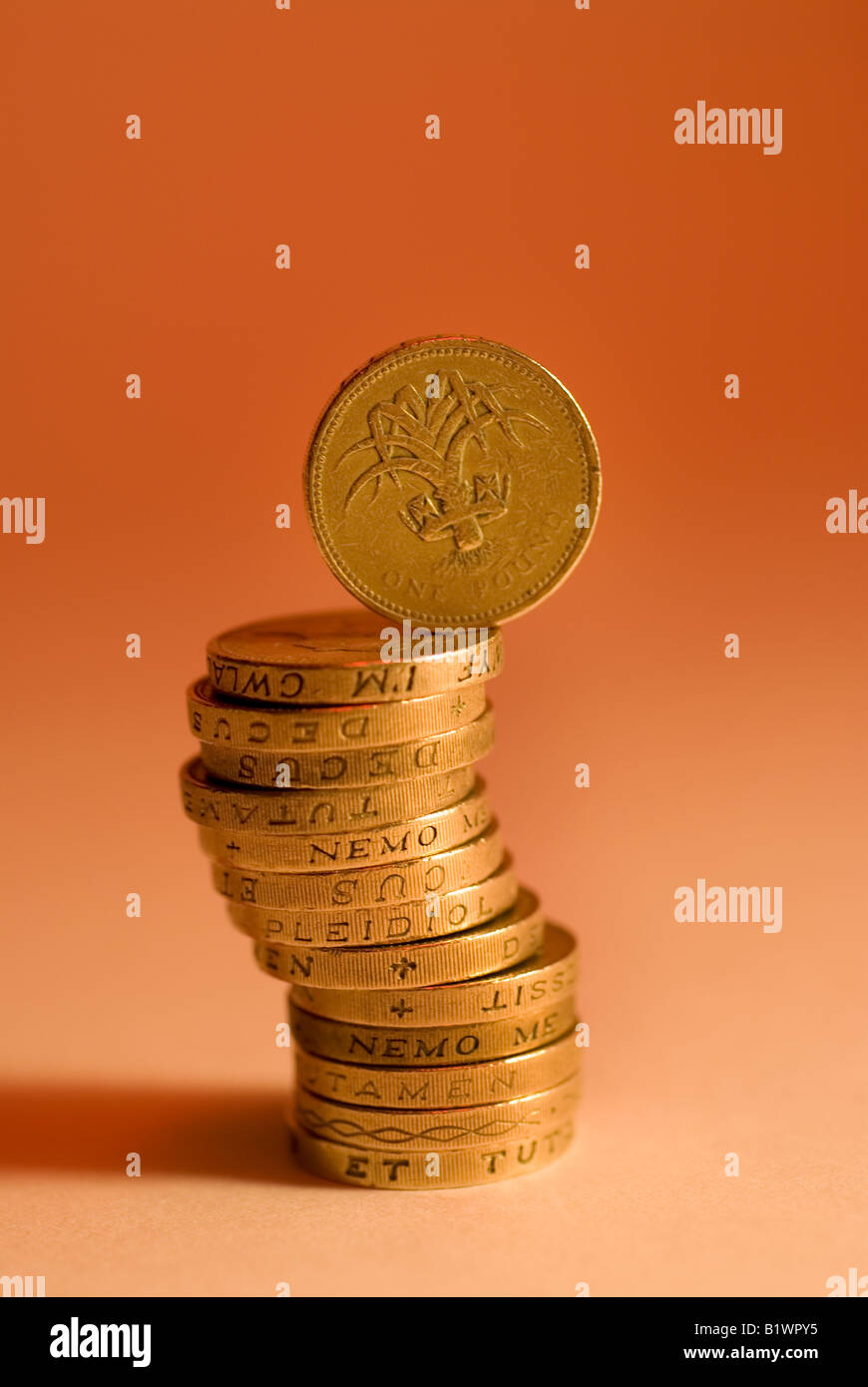 A pile of pound coins Stock Photo - Alamy