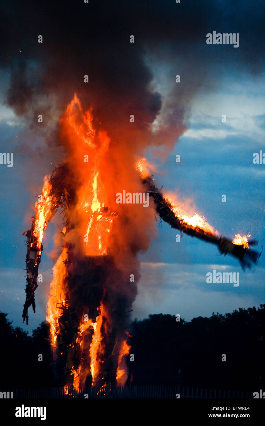 Burning sculpture hi-res stock photography and images - Alamy