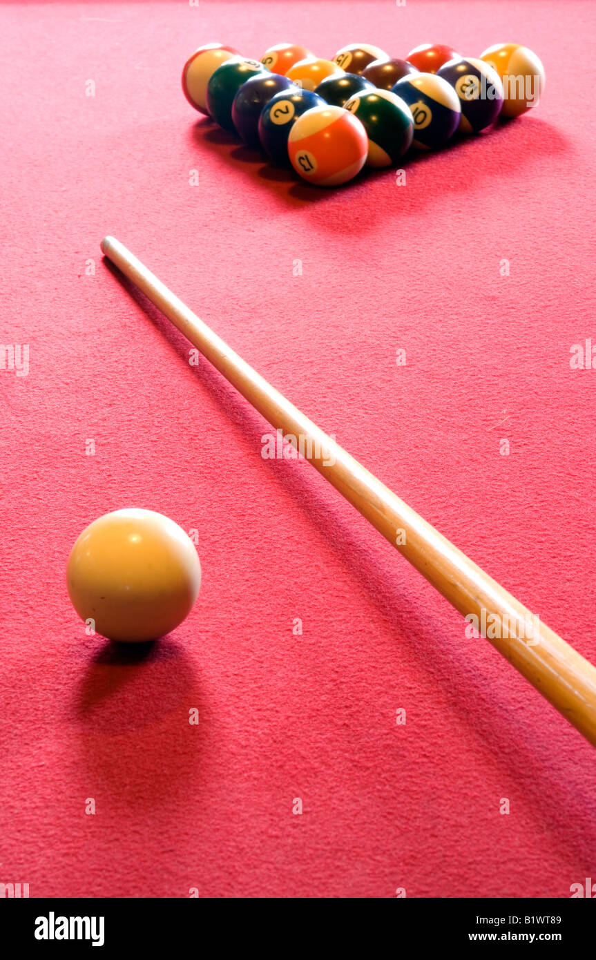 Pool balls on pool table Stock Photo - Alamy