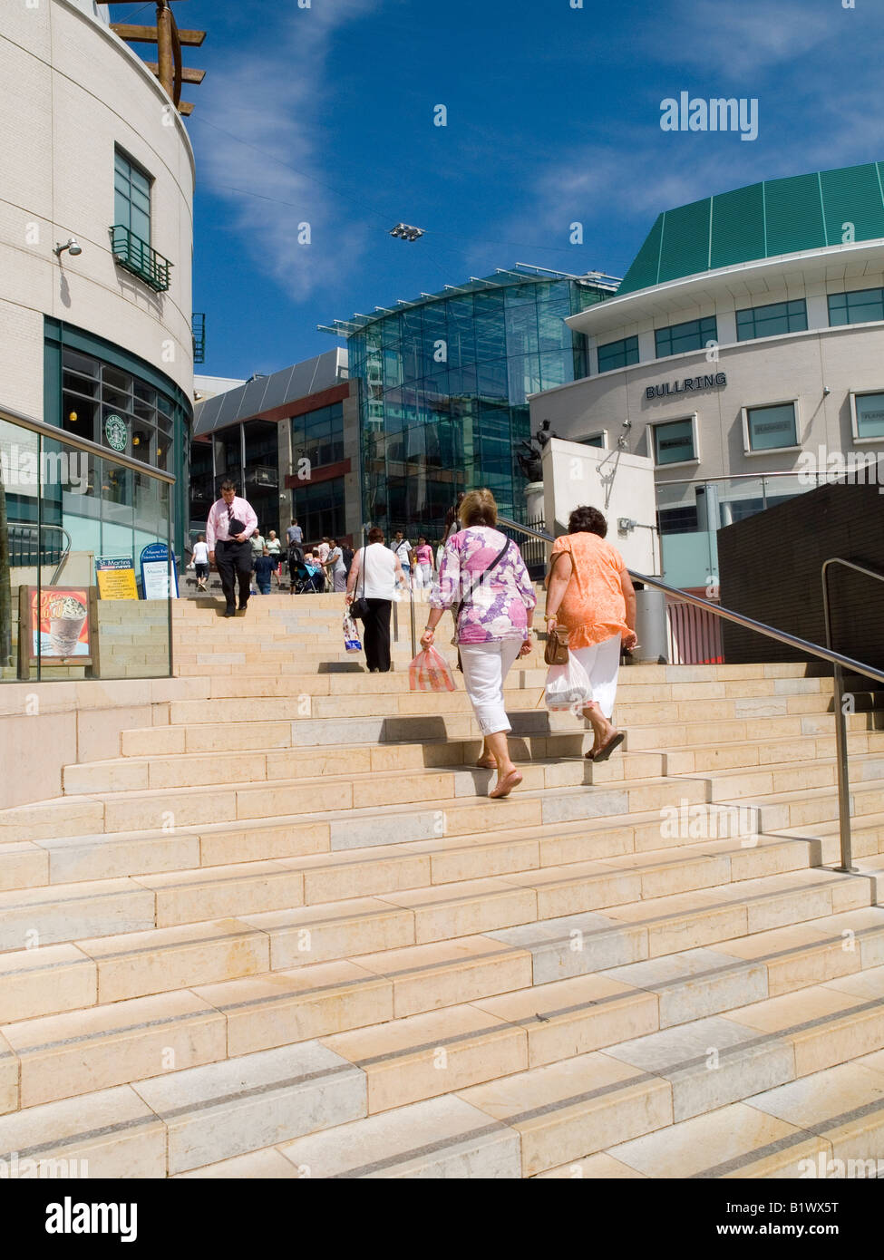 Steps leading between the Bull Ring Shopping Centre and Market ...