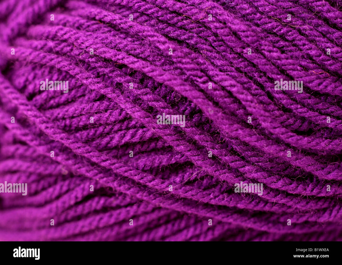 Purple dyes hi-res stock photography and images - Alamy