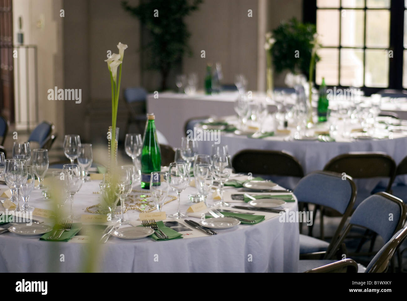 Wedding reception dinner tables Stock Photo - Alamy