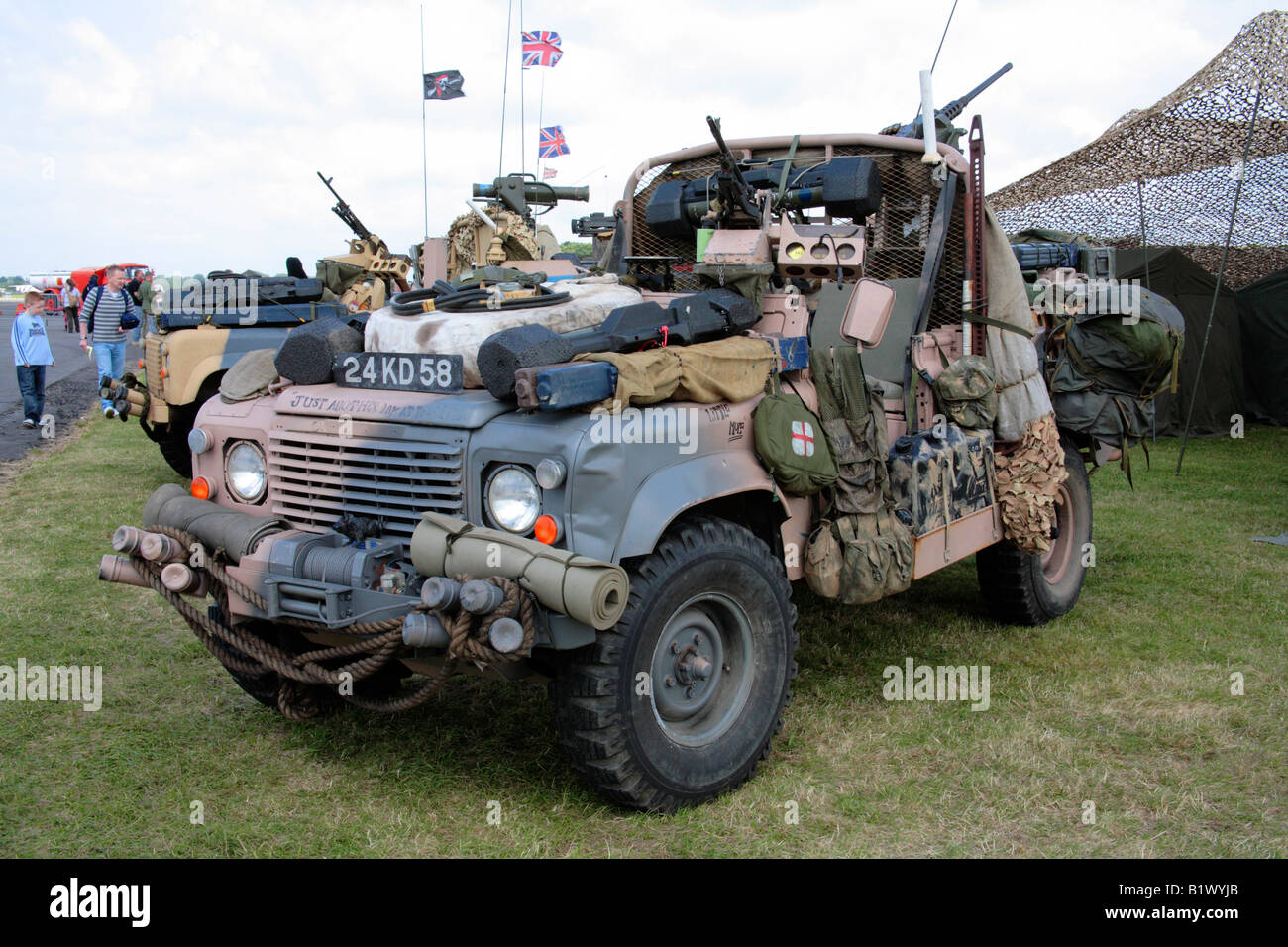 S.A.S. fully equipped desert Land rover Stock Photo - Alamy