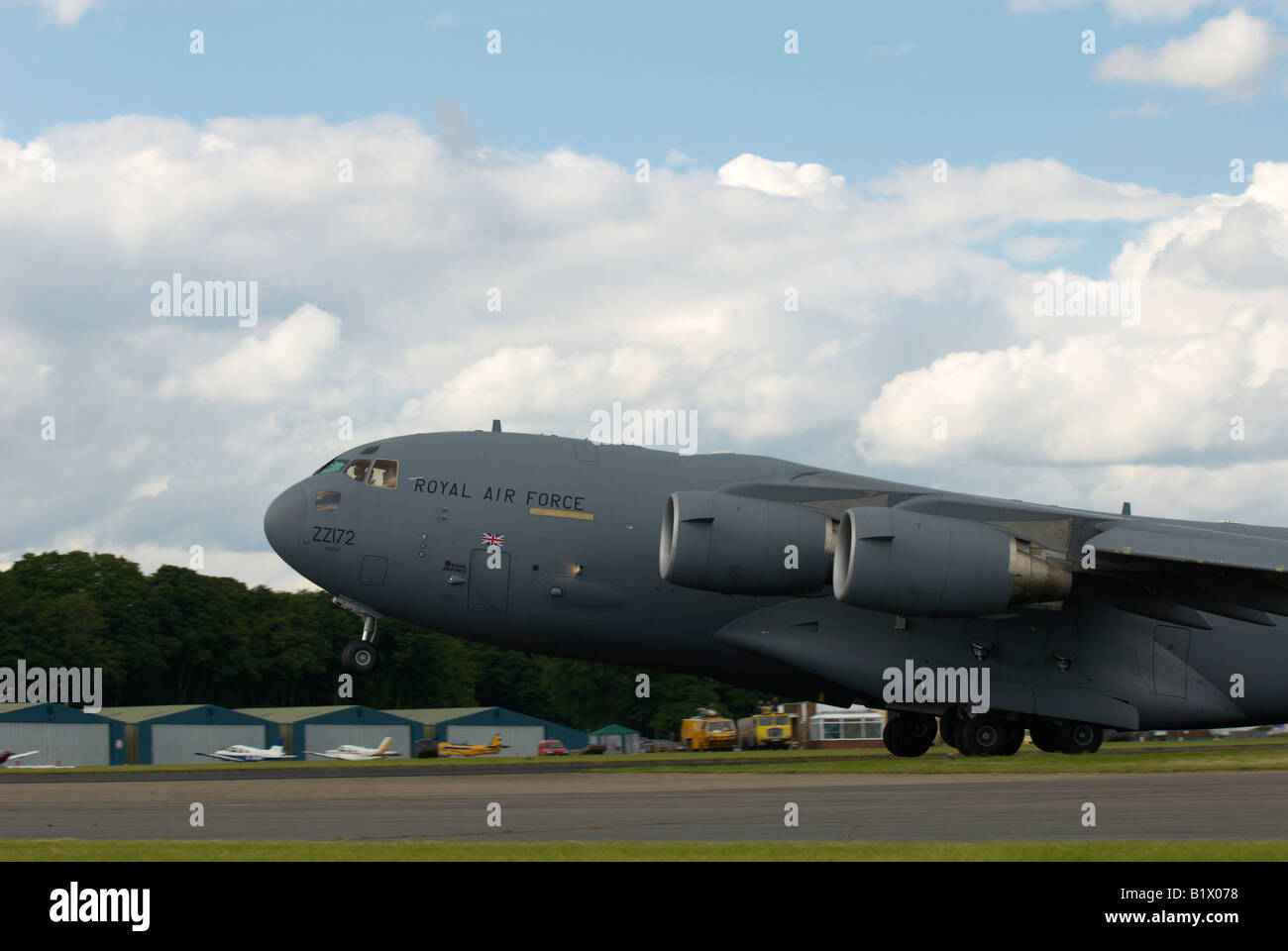 RAF Boeing C-17 Globemaster 111 take off Kemble Air Show 2008 Stock ...