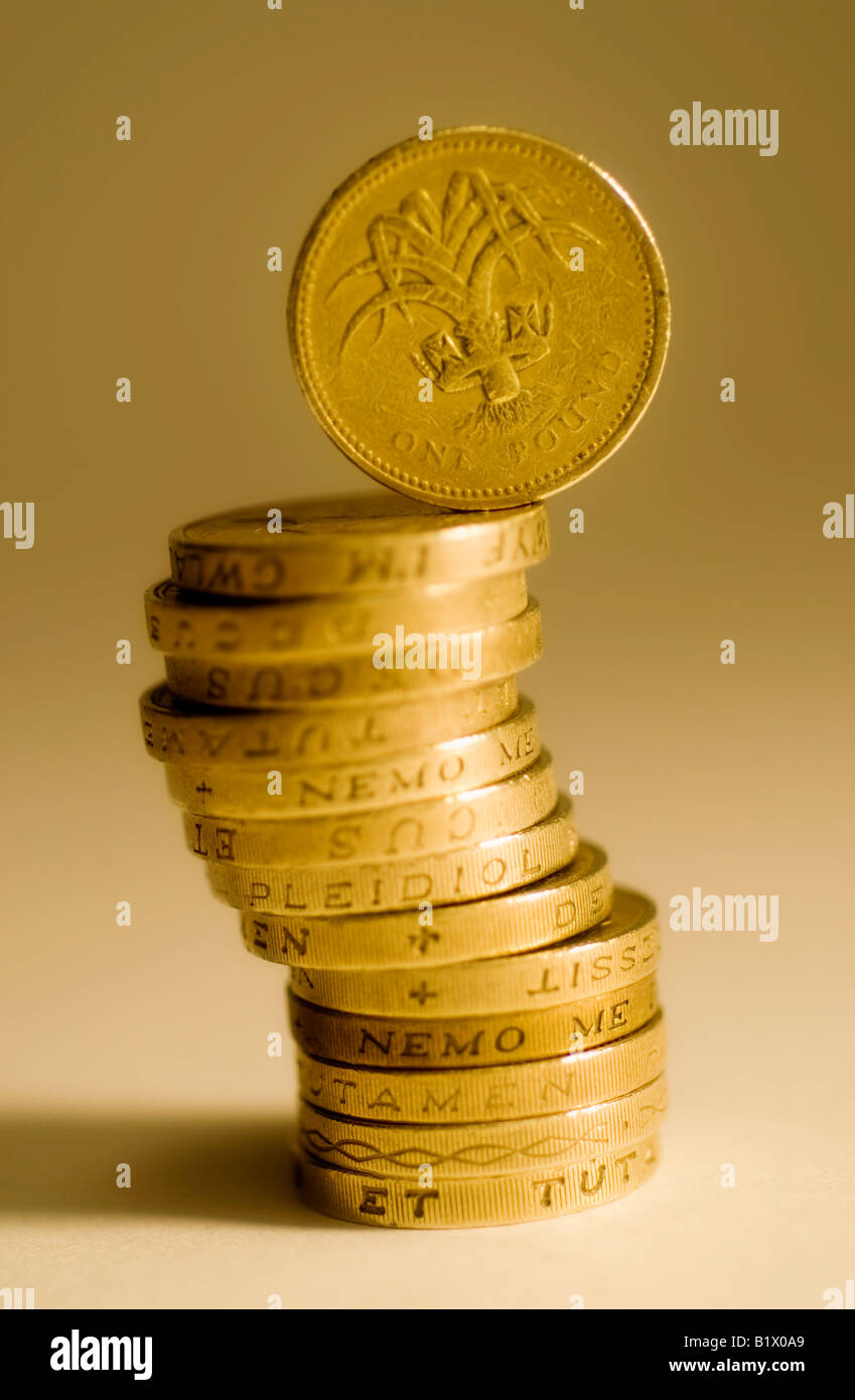 A pile of pound coins Stock Photo - Alamy