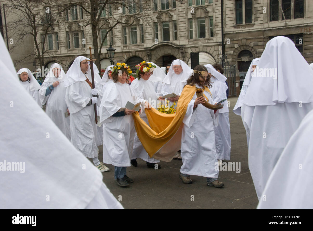 Earth goddes Ceridwen and her attendants approach the Chief Druid ...