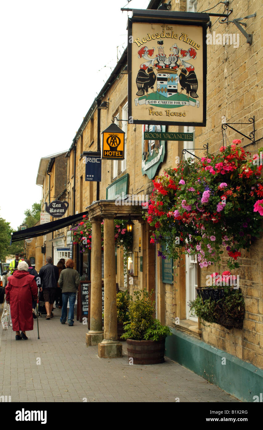 Cotswolds pub and hotel a free house called the Redesdale Arms Moreton ...