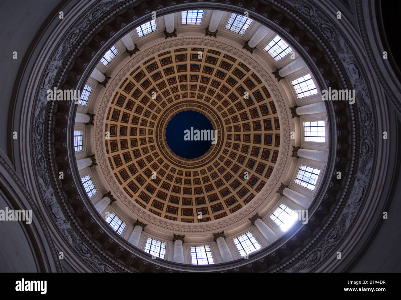 El capitolio havana hi-res stock photography and images - Alamy
