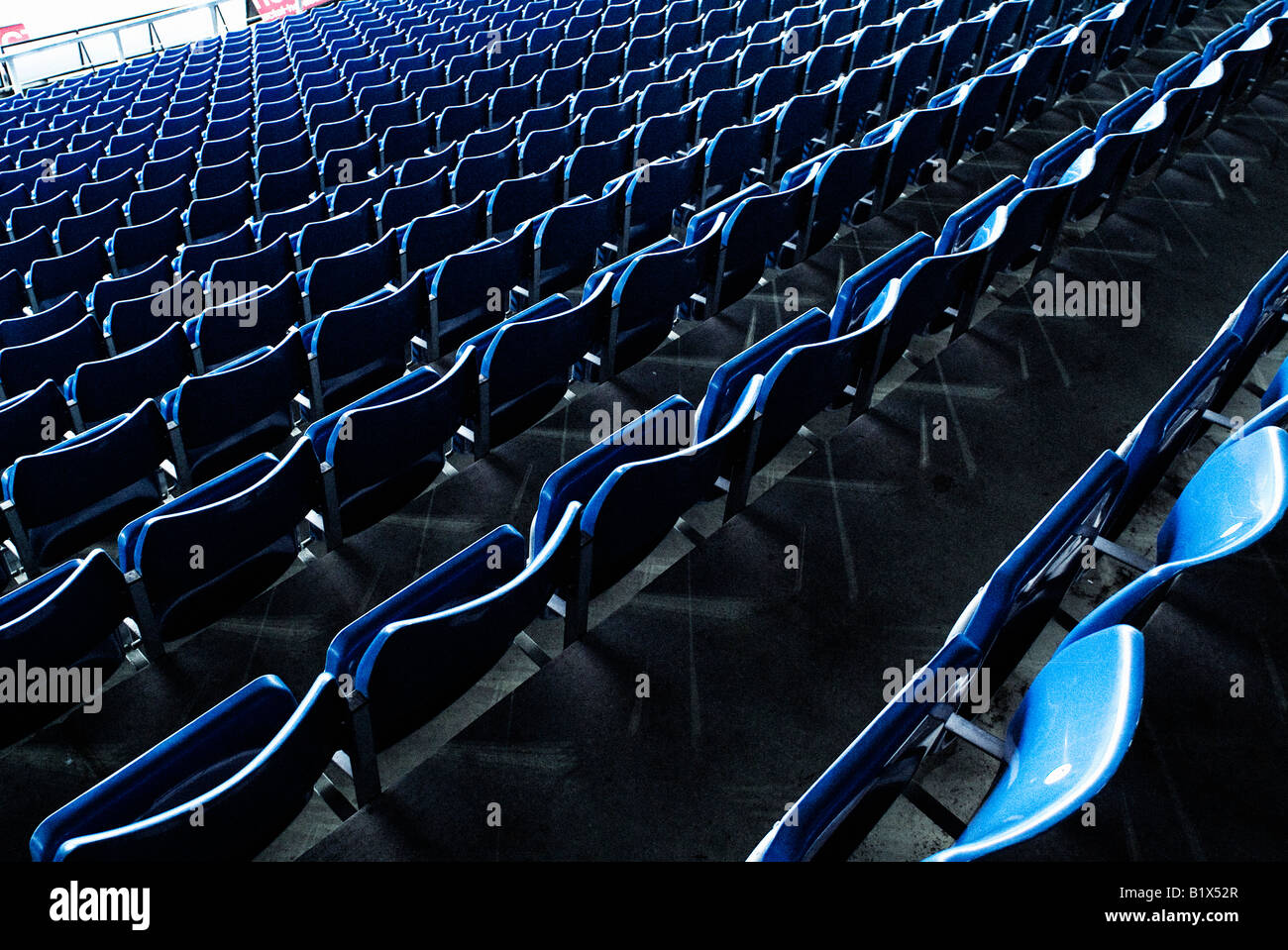 Oxford united football club hi-res stock photography and images - Alamy