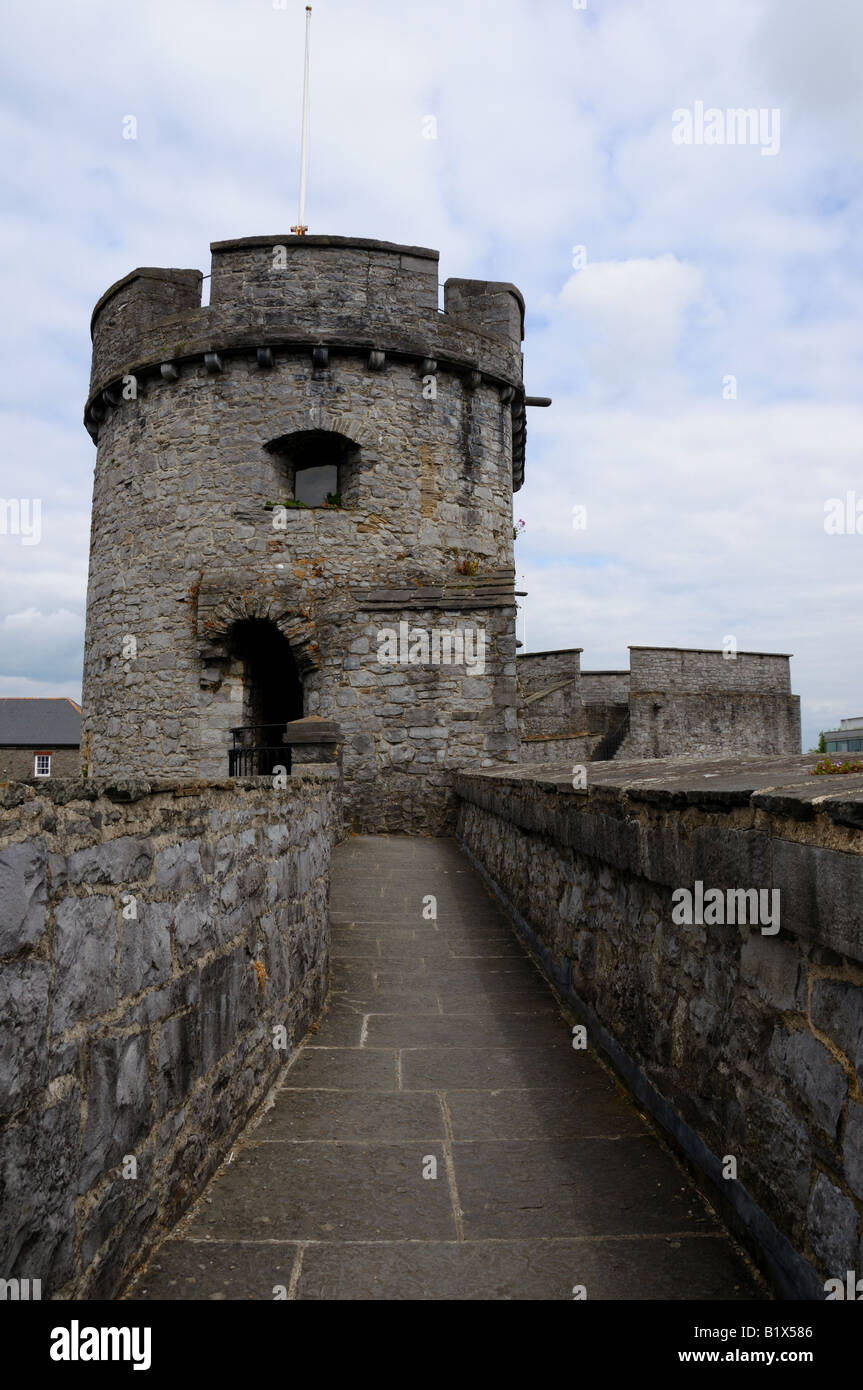 A tower of King John's Castle. Limerick, Ireland Stock Photo - Alamy