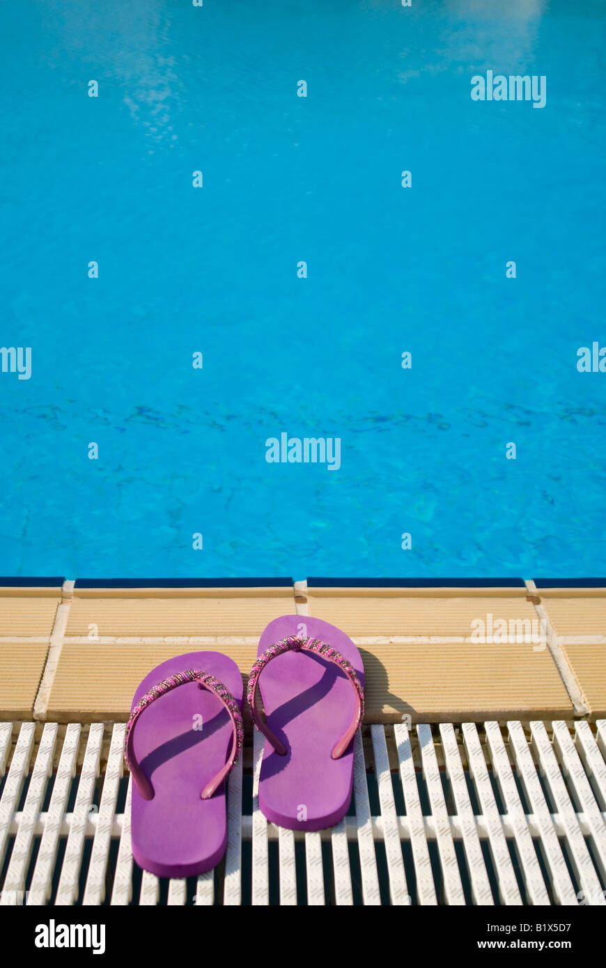 Ladys swimming pool hi-res stock photography and images - Alamy