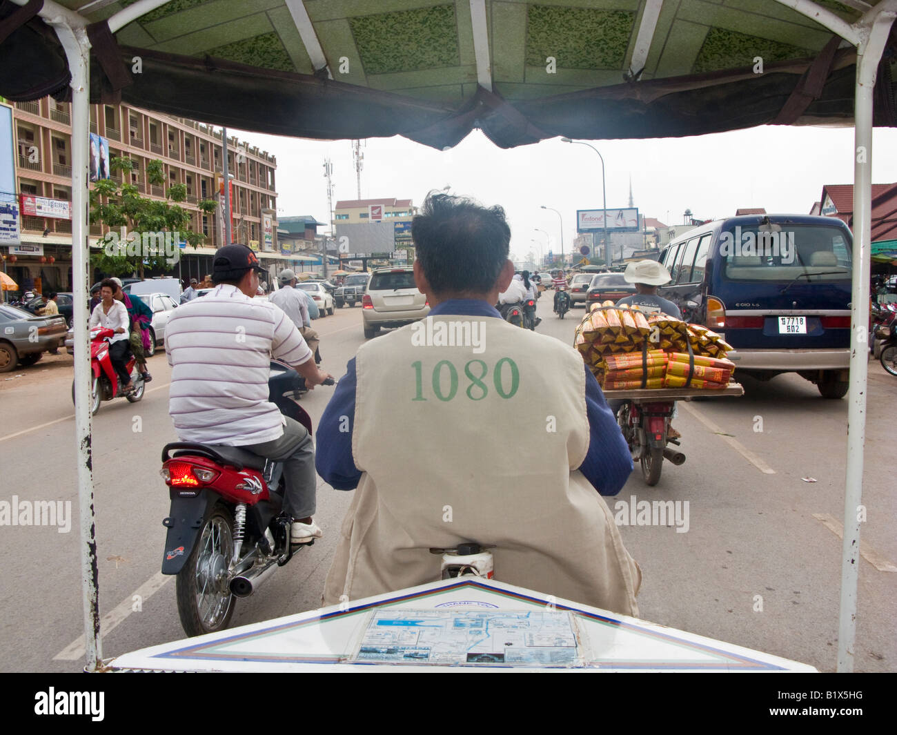Rickshaw taxi hi-res stock photography and images - Alamy