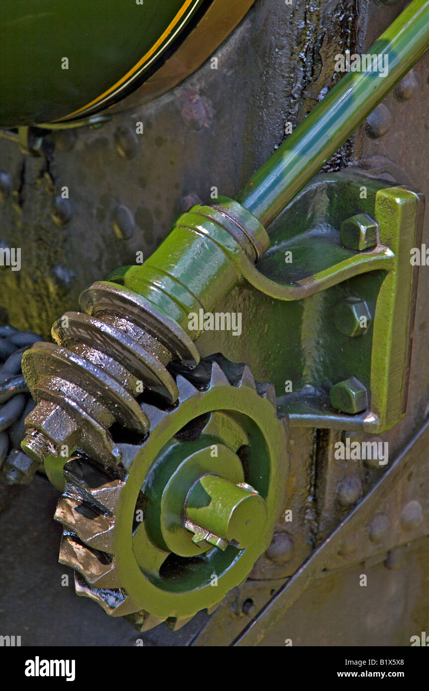Worm gear hi-res stock photography and images - Alamy