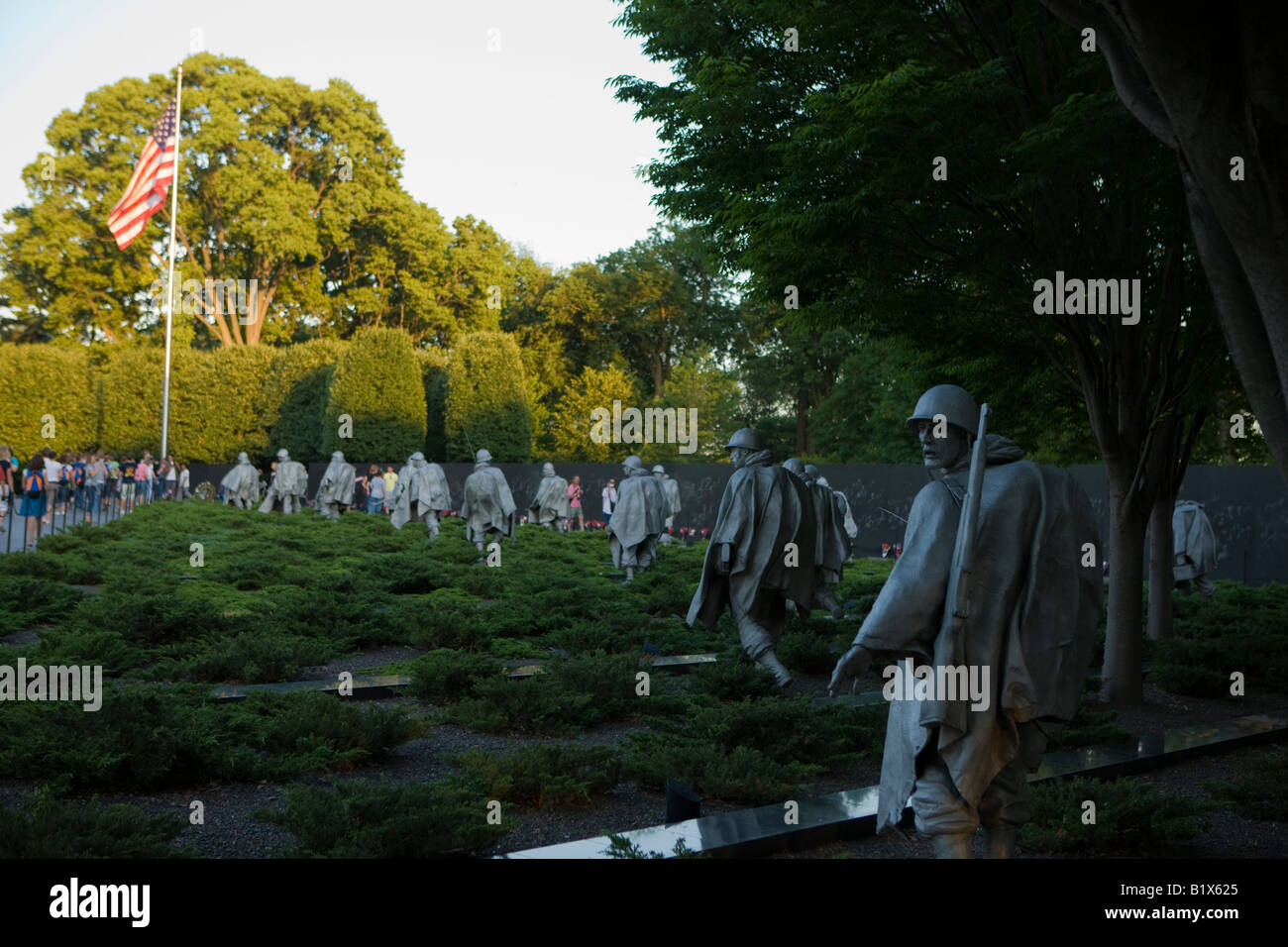 Statues of soldiers marching at the Korean Veterans War Memorial ...