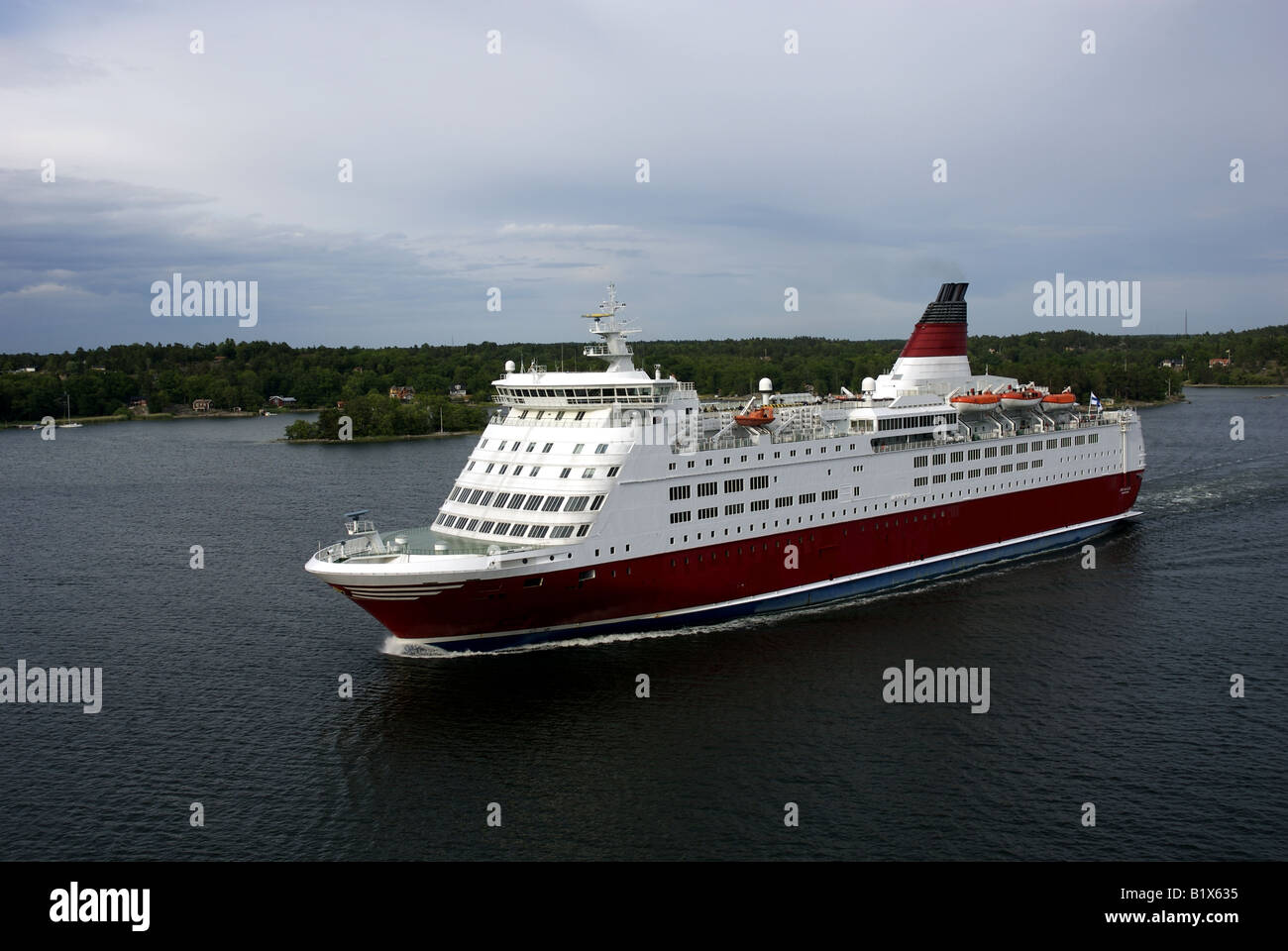 Nautical vessel boat hi-res stock photography and images - Alamy